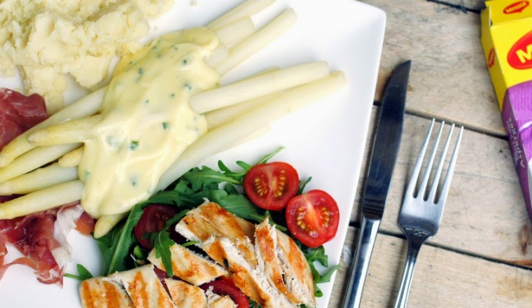 Asperges Met Ham Aspergesaus Aardappelpuree En Gegrilde Kip Maggi