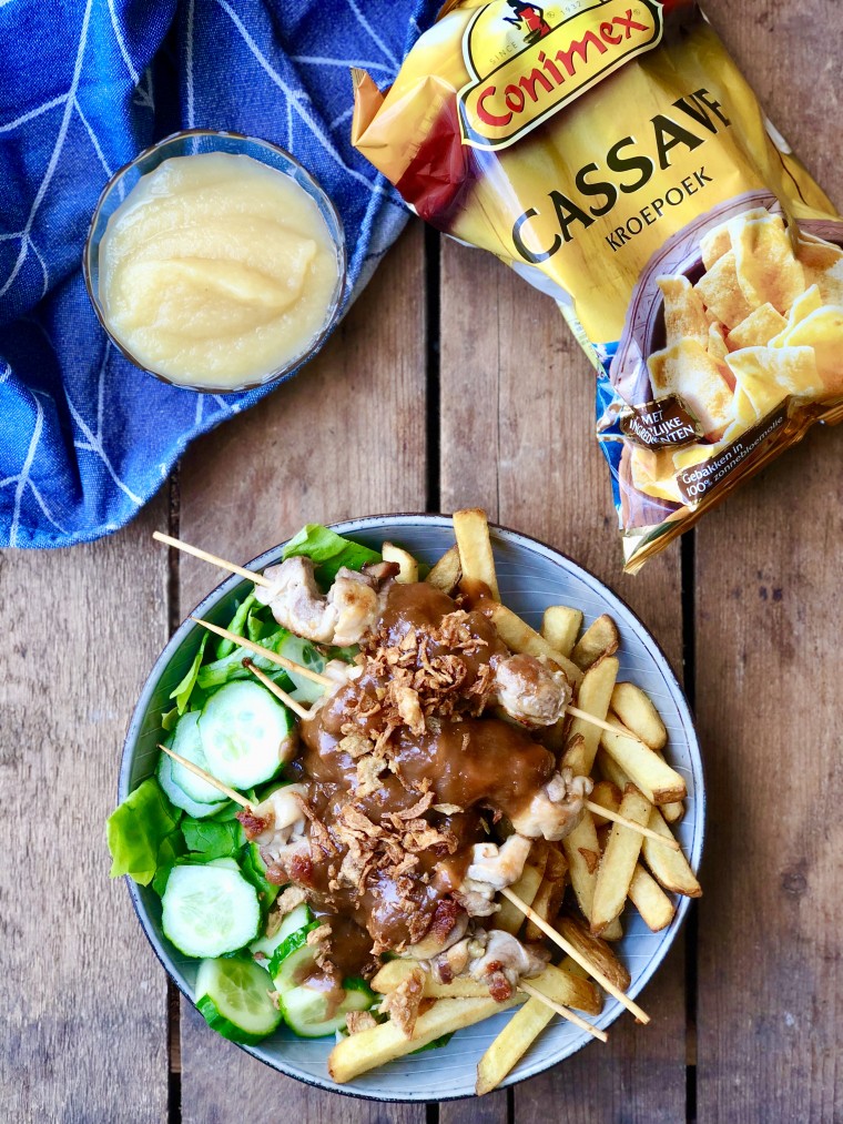 Saté met friet en ingelegde komkommers - Gewoon wat een studentje 's ...