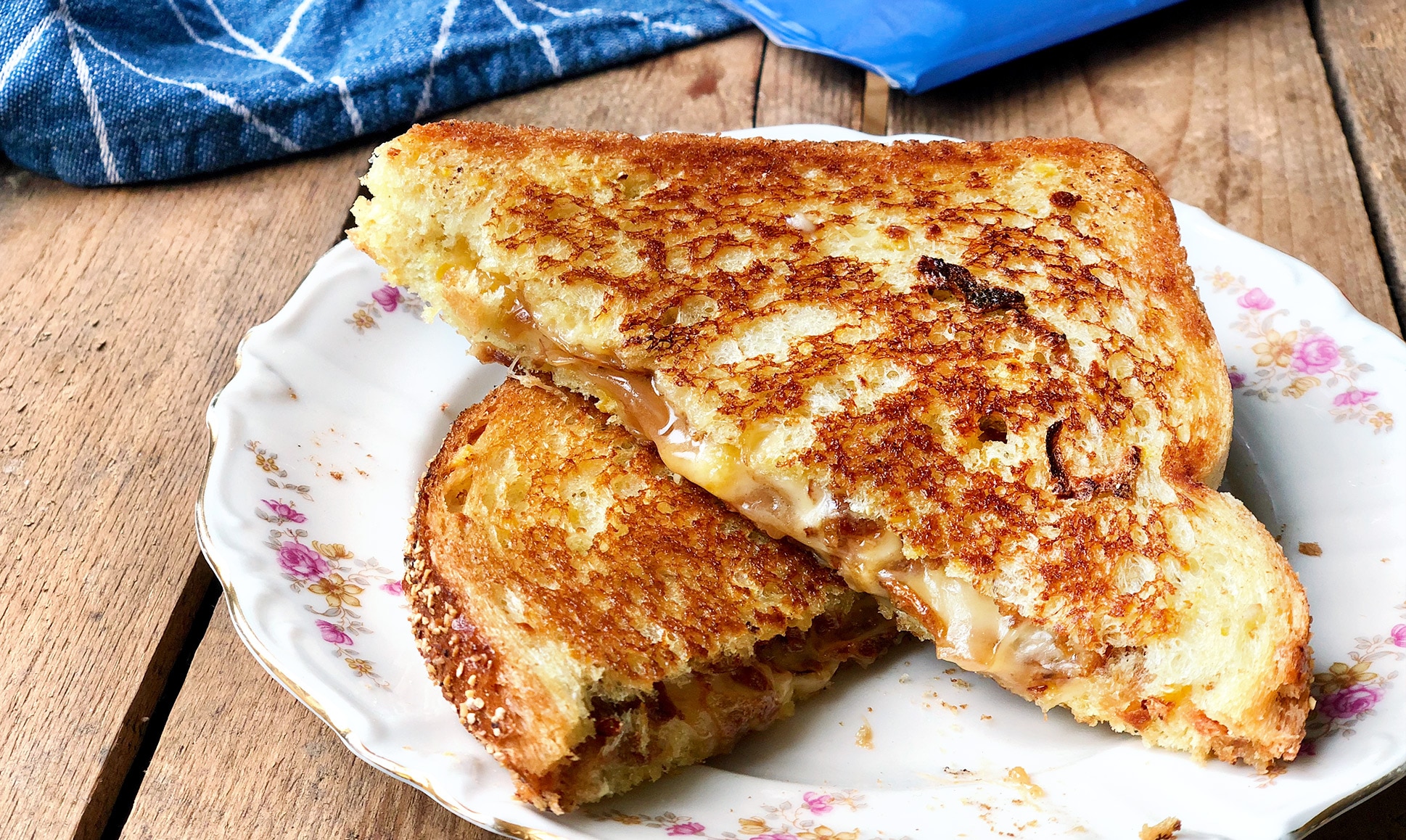 Kaas ui tosti - Gewoon wat een studentje 's avonds eet