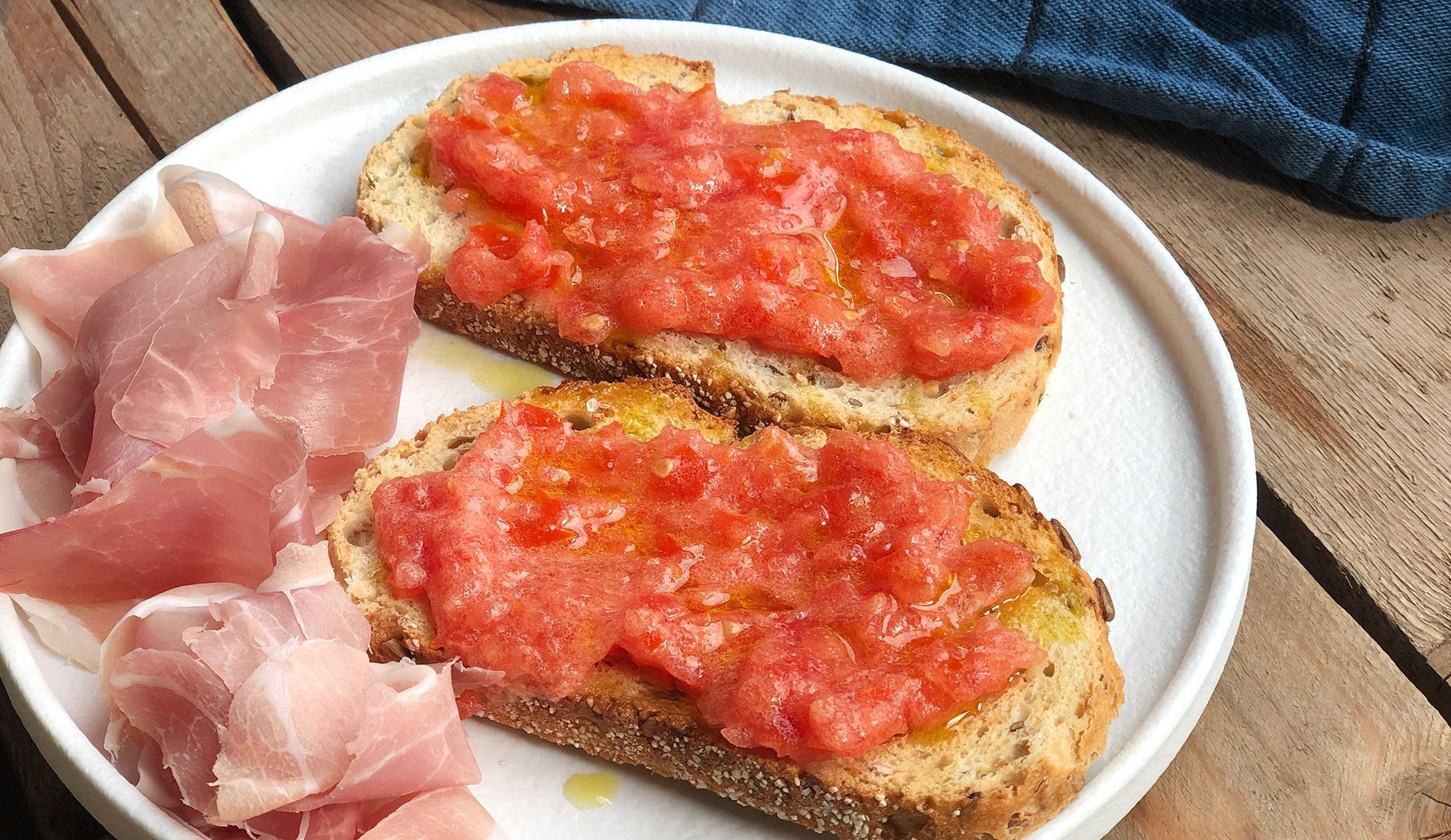 Lunch: Pan con tomate - Gewoon wat een studentje 's avonds eet