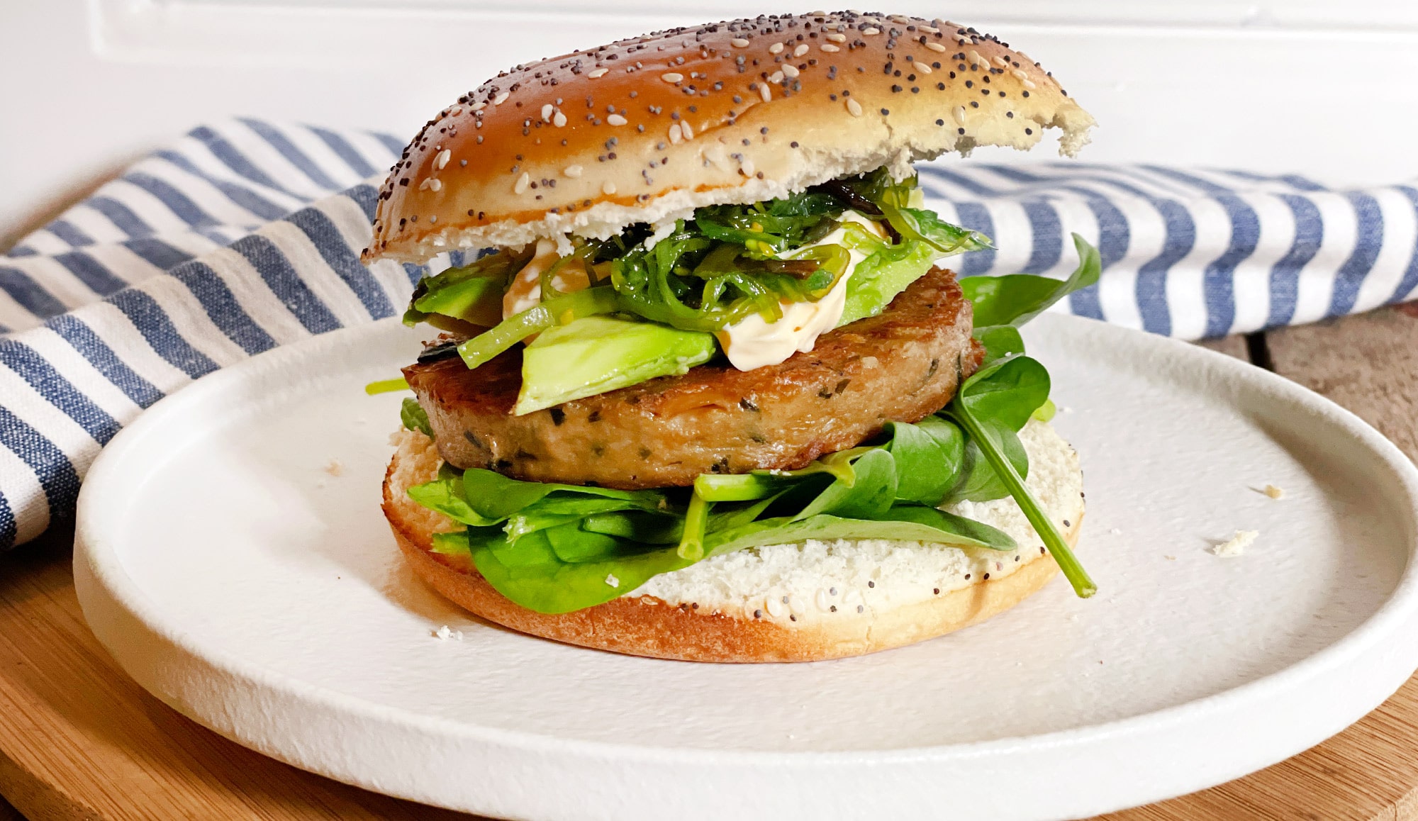 Dutch weed burger met avocado en sojasaus - Gewoon wat een studentje 's ...